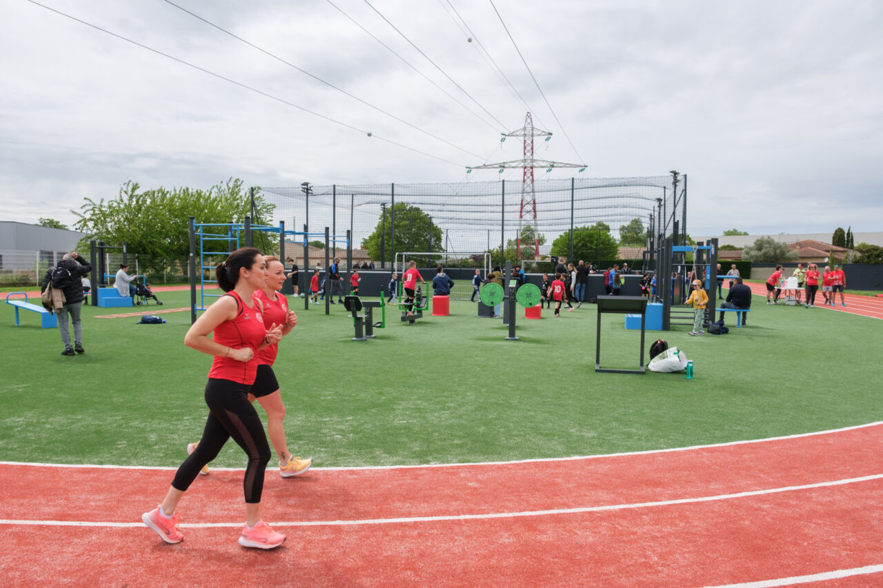 Le plateau sportif extérieur et le bike park - Ville de Portet-sur-Garonne